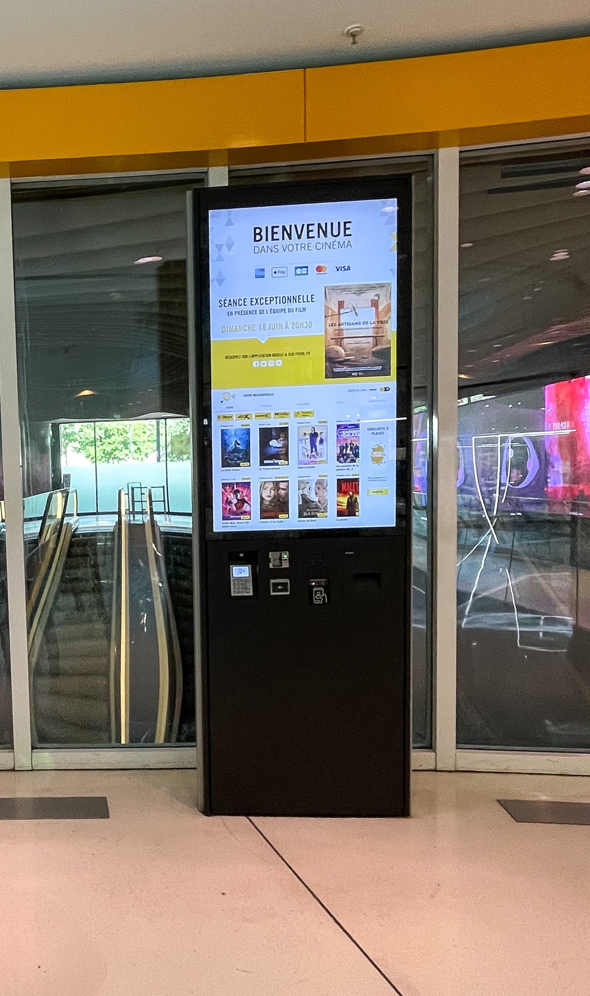 ACRELEC Empowers Pathé Cinemas with Stunning Solutions - Acrelec